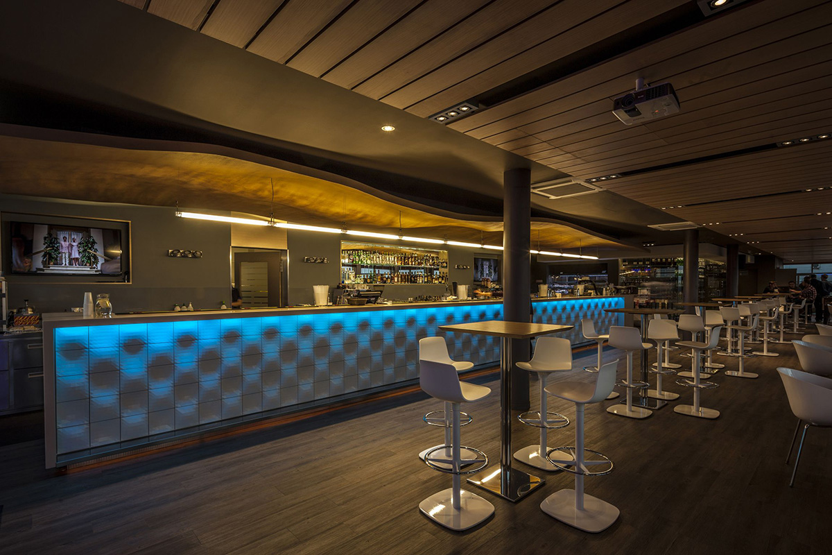 Hűtőépítő.hu Referenciák - Diageo Skylight Bar | Hűtőépítő.hu